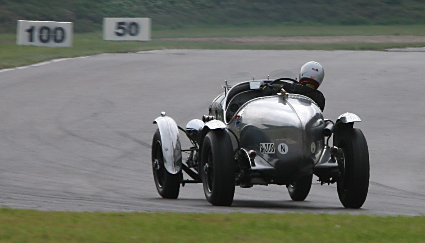 "Forbud mot gamle biler" - Norsk Sportsvogn Klubb